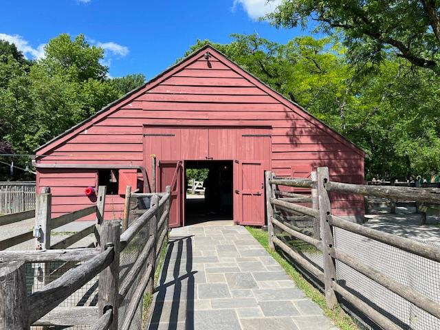 The Bergen County Zoo in Van Saun Park 216 Forest Avenue Paramus, New ...
