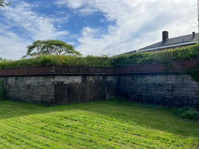 Fort Jay Governors Island New York City, NY 10004 – Visiting a Museum ...