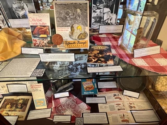The Donald & Barbara Tober Exhibit Room/Conrad N. Hilton Library-The ...
