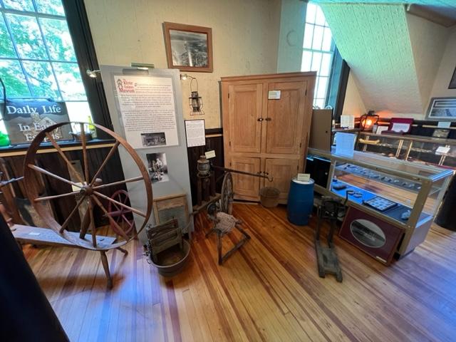 Klyne Esopus Museum – Visiting a Museum: The Unique, Unusual, Obscure ...