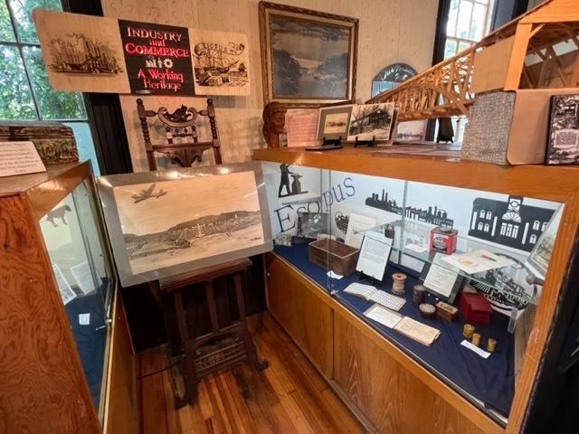 Klyne Esopus Museum 764 Route 9 West Ulster Park, NY 12487 – Visiting a ...